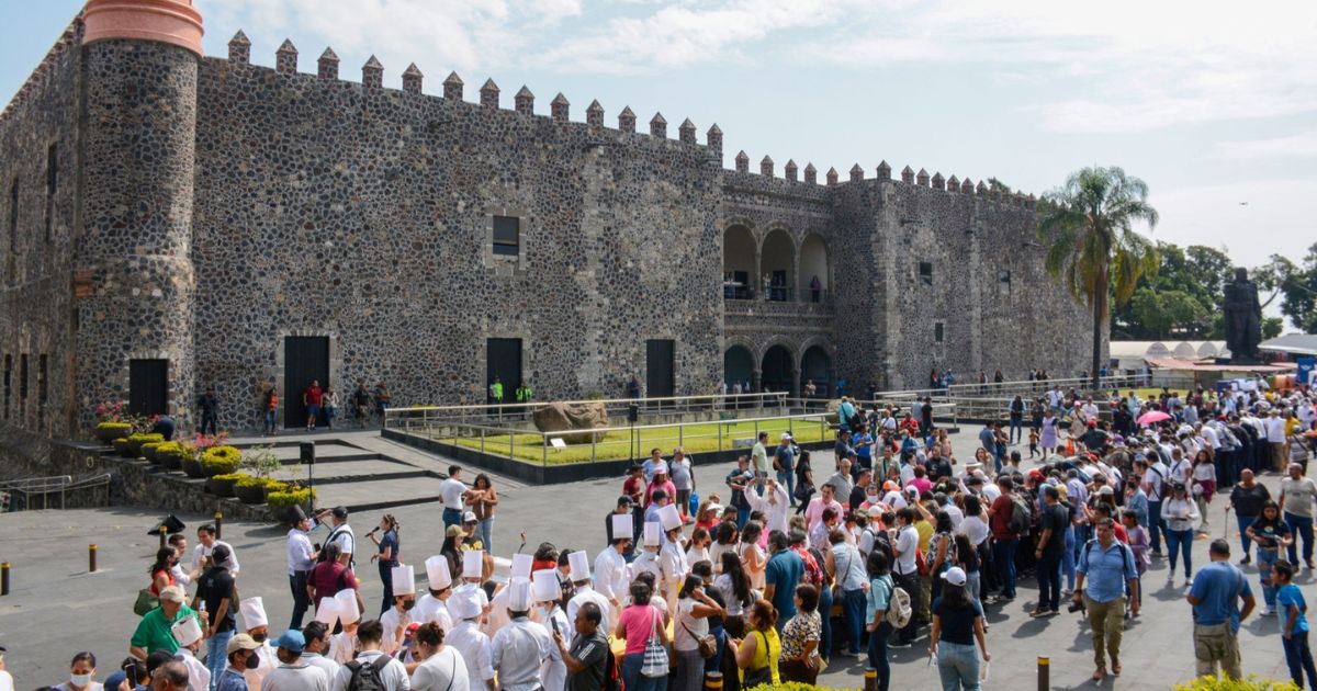 Cuernavaca rompe récord con el taco acorazado más grande del mundo ...